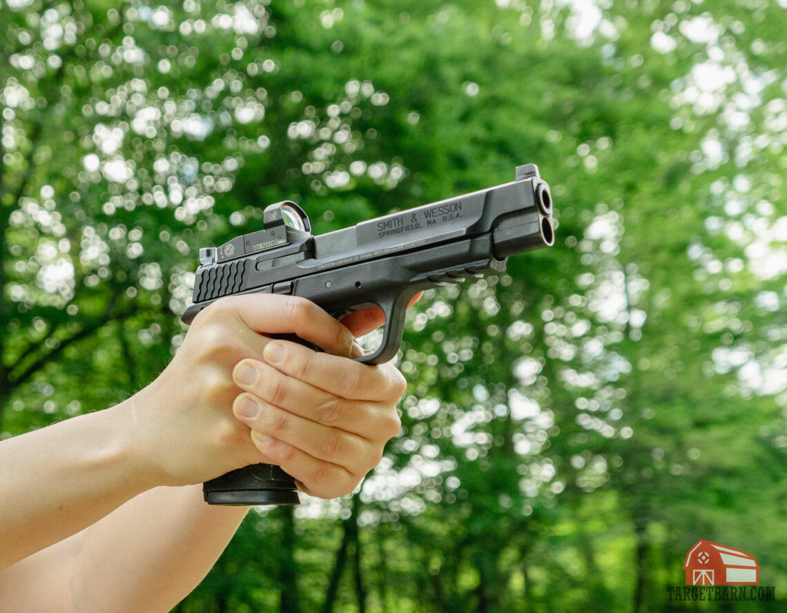 Vortex Venom vs. Viper - Red Dot Comparison - TargetBarn.com